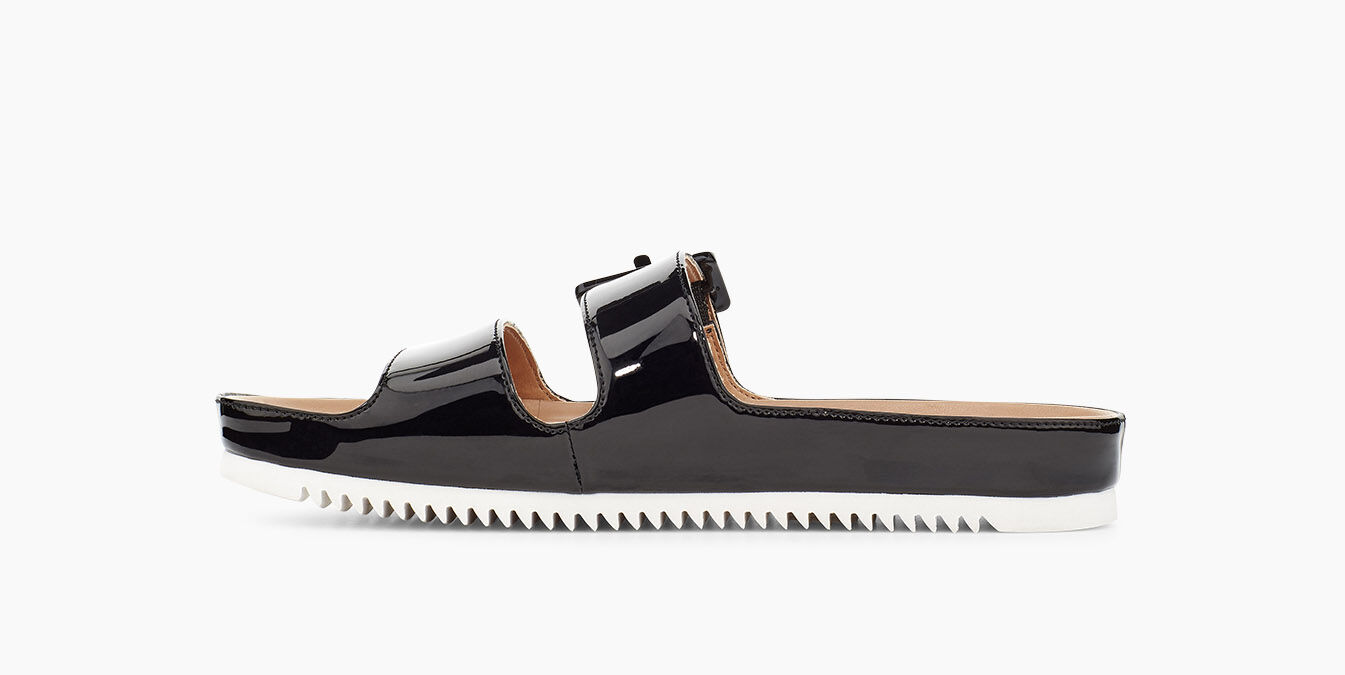 UGG® Cooper Slide for Women | UGG® EU