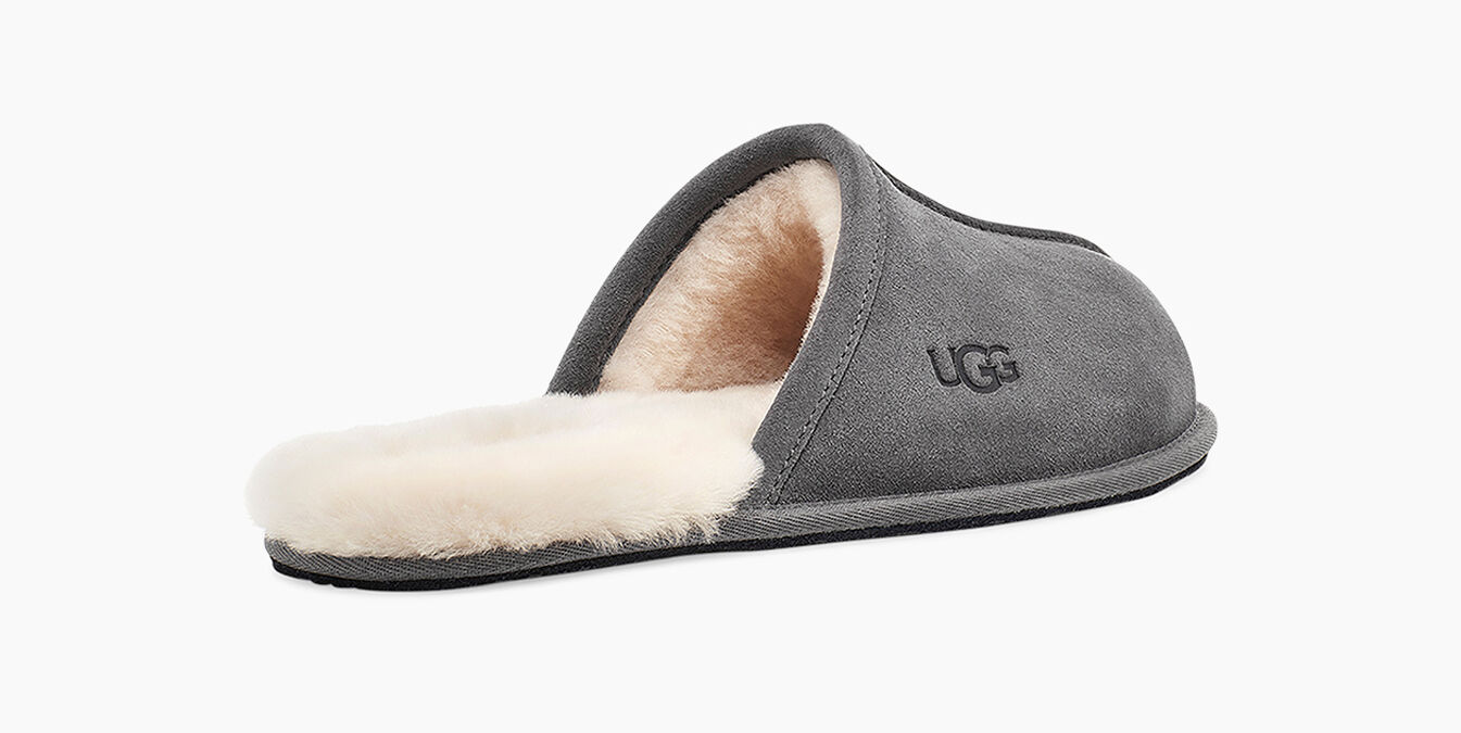 UGG® Scuff Slipper for Men | UGG® UK