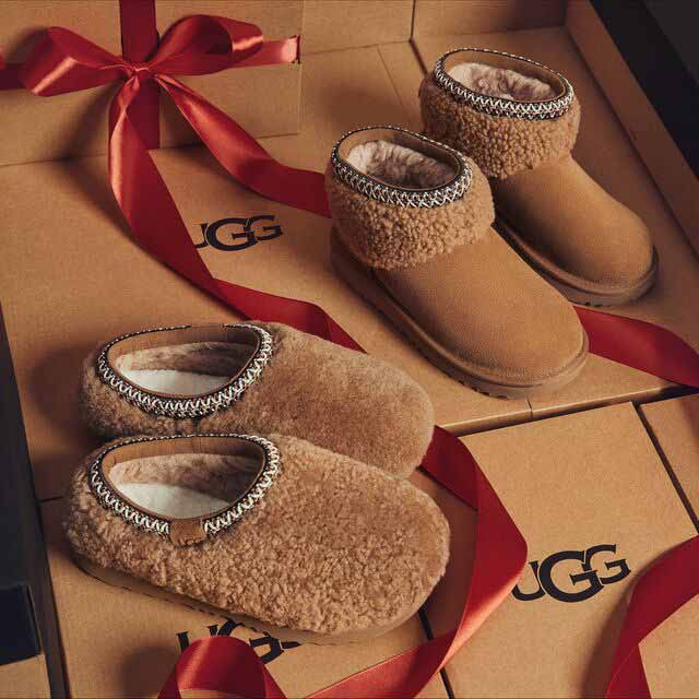 UGG® Classic Ultra Mini Maxi Curly for | UGG®