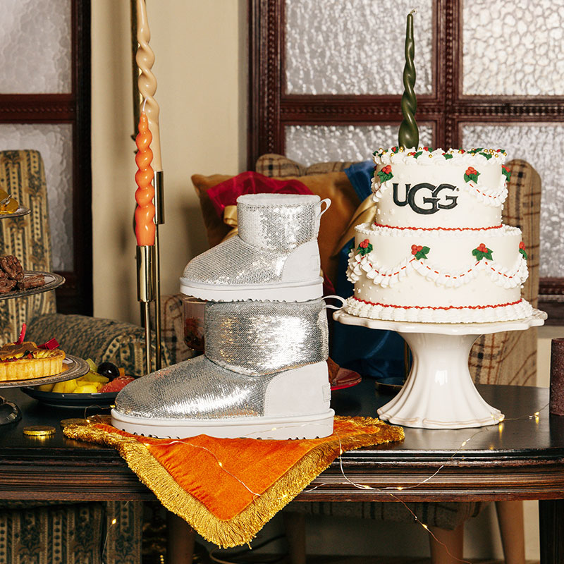 UGG® 公式【 クラシック ミニ ミラー ボール|Classic Mini Mirror Ball| 1143708T | 】アグ 公式サイト