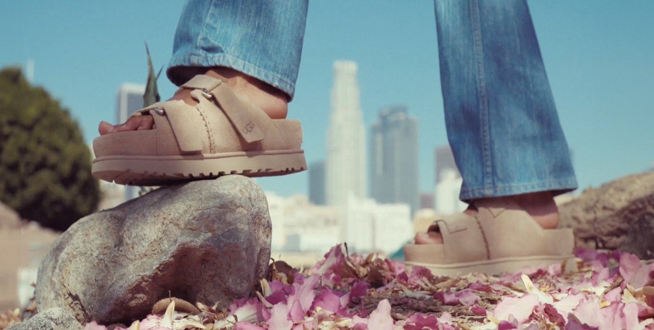 UGG Goldenstar Hi Slide for Women | UGG® UK