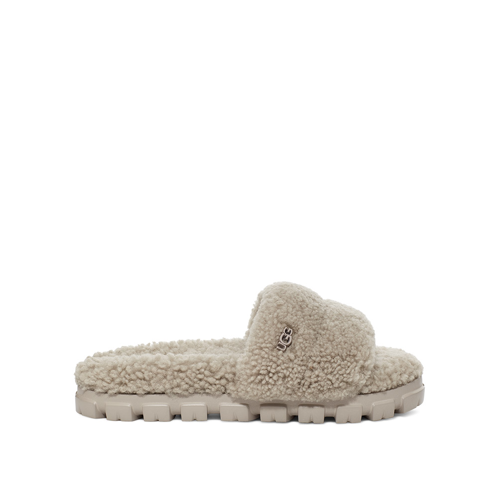 Guide Chaussons | UGG® | France